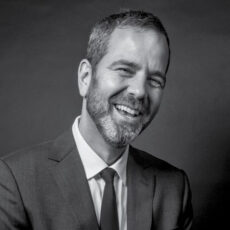 Executive Team - OUTLIVE